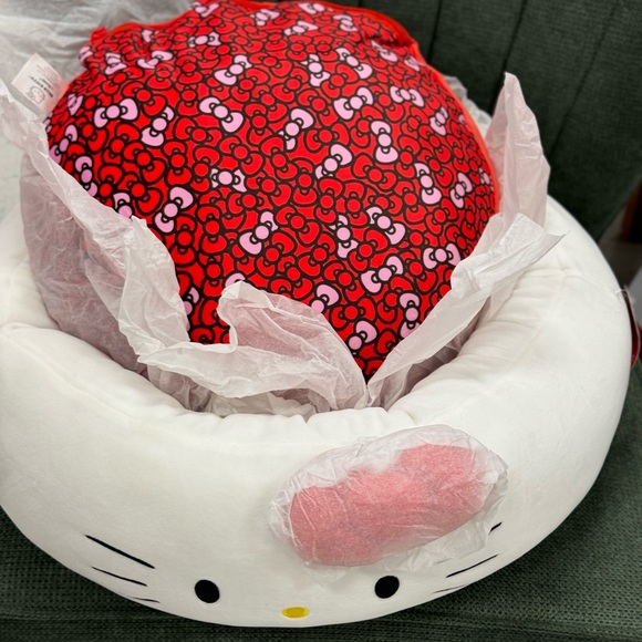 Hello Kitty | Other | Hello Kitty Pet Bed | Poshmark